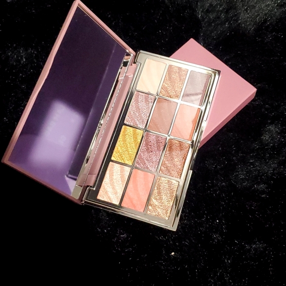 Ciate | Makeup | Ciate Eyeshadow Palette | Poshmark